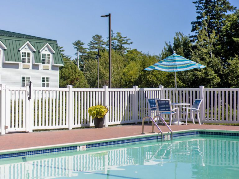 Bar Harbor, ME Hotels near Acadia National Park | Acadia Inn